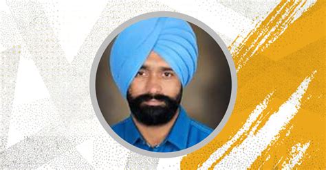 Read Famous Poetry Of Gurinder Singh Kalsi Hindwi
