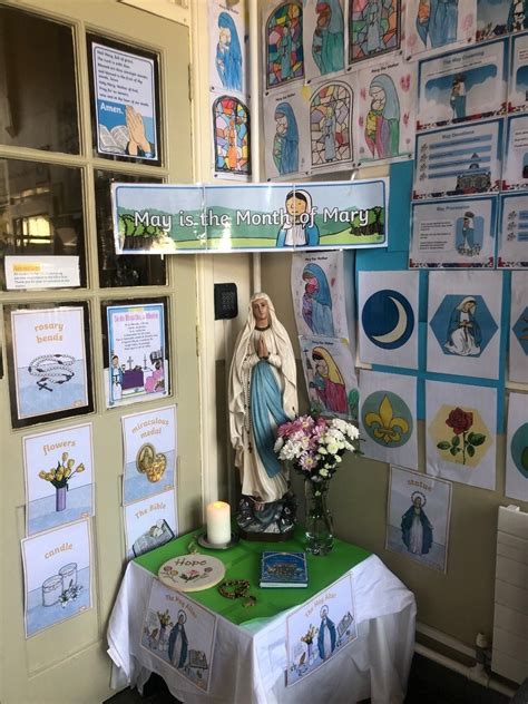 🌸🌺 Our May Altar 🌸🌺