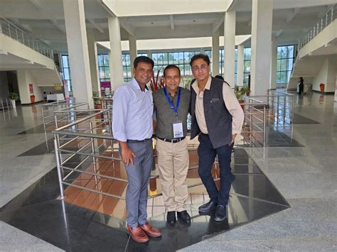 dhruv bhatia on linkedin jab friends meet