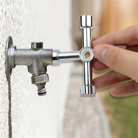 Llave Sillcock Multifuncional Triangular De 4 Vías Llave Cuadrada De