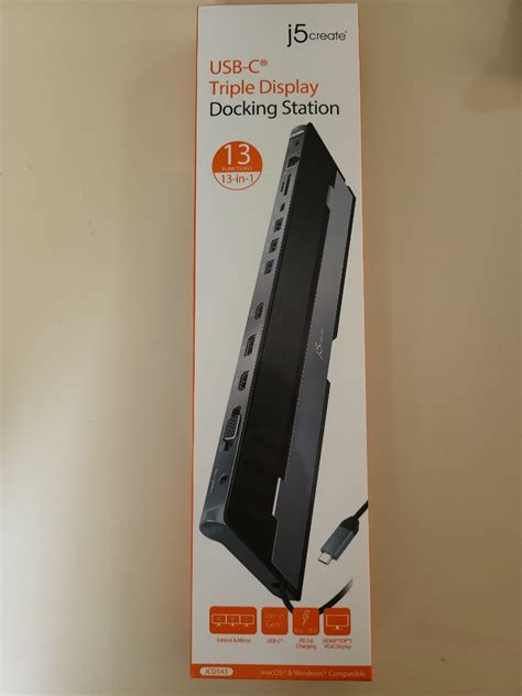 J create USB C triple display docking station in 多合一流動基座 電腦科技 電腦周邊及配件 電腦線轉接線及轉換器