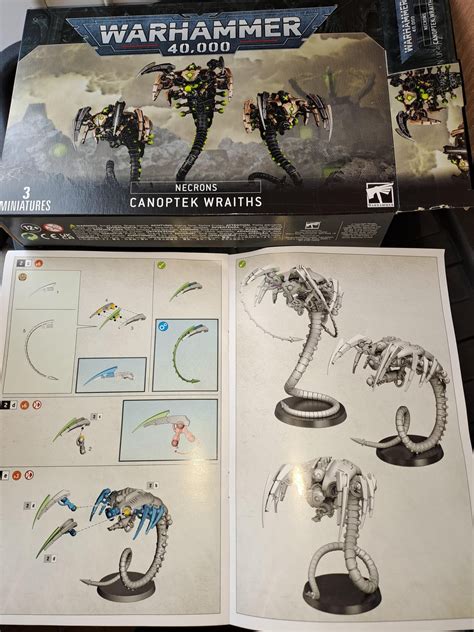 Canoptek Wraiths Claws Position R Necrontyr