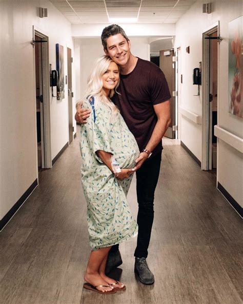 Lauren Burnham Arie Luyendk Jrs Pics At Hospital Ahead Of Birth