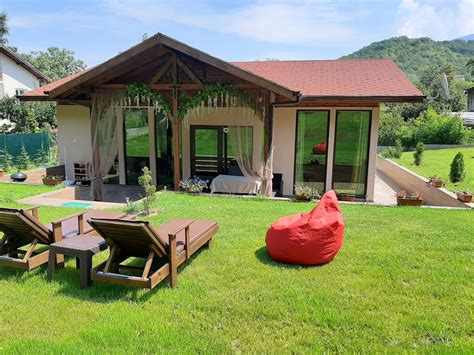 КЪЩИ ЗА ГОСТИ СЕЛСКИ ТУРИЗЪМ