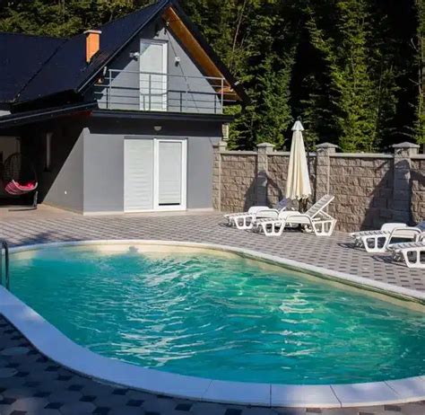 Villa Akish Probooker