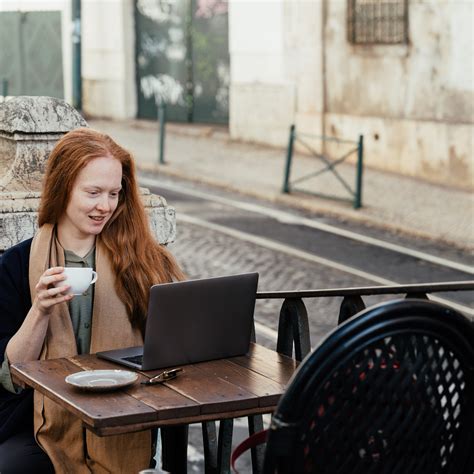 Ceylan Yeğinsu The New York Times