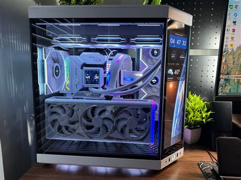 Y70 Final Build R Hyte