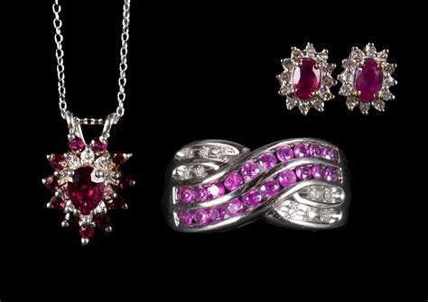 Lot Ruby And Diamond Gold Jewlery