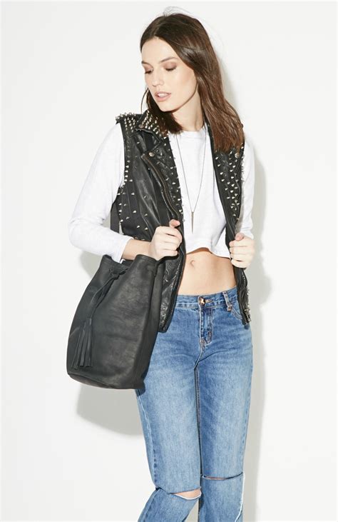 The Lazy Song DAILYLOOK