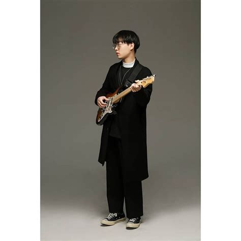 Serious Frog Singer Age Bio Wiki Facts And More Kpop Members Bio