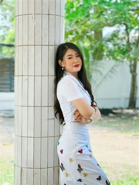 Pin By Seung On 내 저장 Beautiful Asian Women Beautiful Girl Image