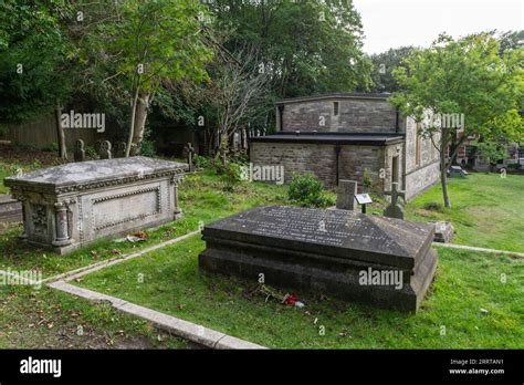 Mary Shelley And Percy Shelley Grave