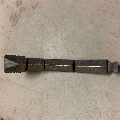 MAJOR DIFFERENCE BETWEEN FARMING IMPLEMENTS EQUIPMENT Richmond Brothers Equipment