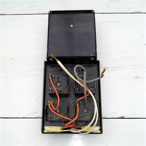 Jenn Air 4 Switch Control Unit With Knobs Variety Of Stuff