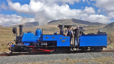Home Darjeeling Tank