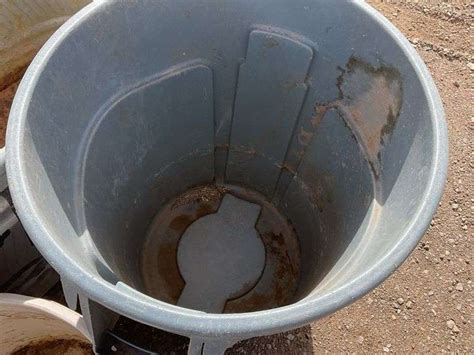 Water Trough Trash Can Feeding Bucket Jandj Auctioneers Llc