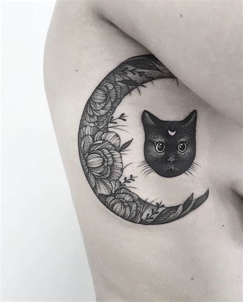 Happy Cattatthursday 🐈 Absolutely In Love With This Cat Moon Tattoo