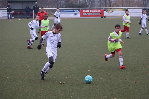 Meisterschaftsspiel in Honsberg