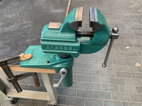 Gressel Ps 100 Mit Gressellift Im Kanton Aargau Tuttich