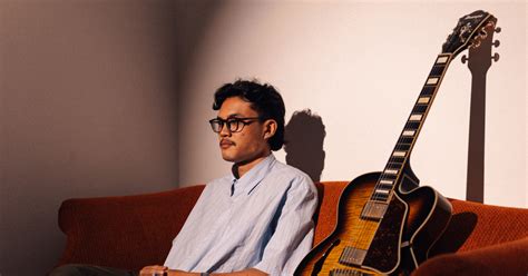 Daniel Robinsar Sshhibuea Pro Jazz Randb Soul Guitarist Brixton Soundbetter