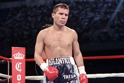 julio cesar chavez