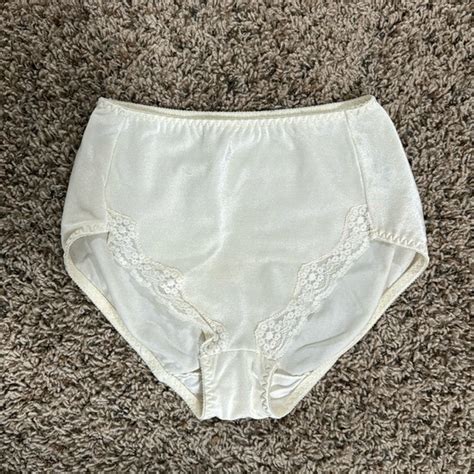 Vanity Fair Intimates And Sleepwear Vintage Vanity Fair Panty Poshmark