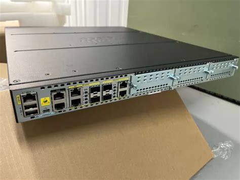 Cisco Integrated Services Router 4400 Series Isr4431 K9 V05 1 000 00 Picclick Au