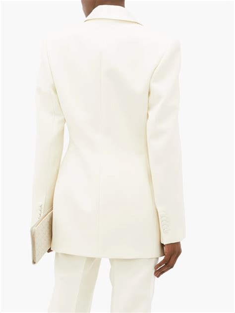 Ted Lasso S03 Jodi Balfour White Suit Jack Danvers White Blazer