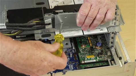 Lenovo Thinksystem Sr850 V3 Installing A Pcie Riser Youtube