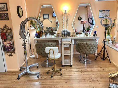 Салонът Radi Love бутиков фризьорски салон Лозенец