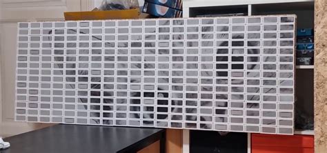 E Paper Price Tags Combined To Create A Large Wireless Display Hackaday