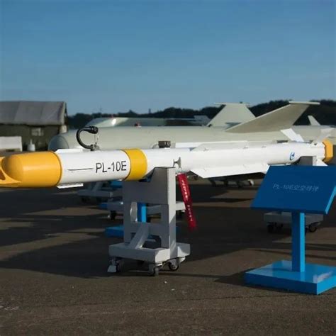 来认识一下“霹雳”导弹 空空导弹 导弹 新浪新闻