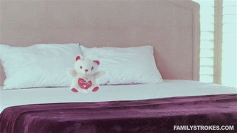 Dad Daughter Decided To Fuck Right Next To Sleeping Mommy Scrolller