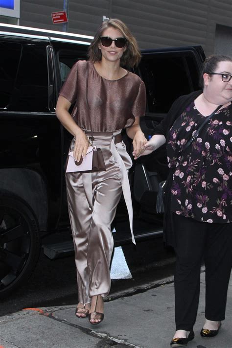Lauren Cohan Feet Walking Dead Star Hd Foot Gallery