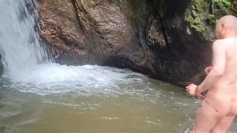 Japan 滝行03 中文