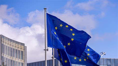 Политико Компромис о слободној трговини ЕУ са Украјином у лимбу — Rt Balkan