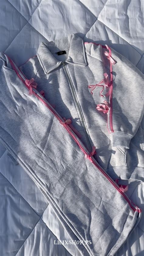 Lilix Shop 𖤐 ‎اي واحد عجبكم اكتر ؟ 🎀🫶🏻 Pants Pinterest 🎀 Jeans