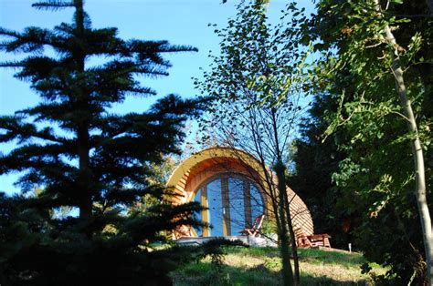 Ty Barcud Luxury Glamping Pod 1 At Ty Barcud Glampingly 6145 Artofit