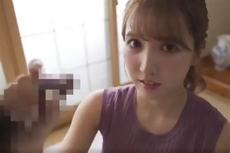 三上悠亜 ノースリーブの巨乳妻が義父のちんぽを手コキフェラ！濃厚ザーメンを口内射精 無料av動画