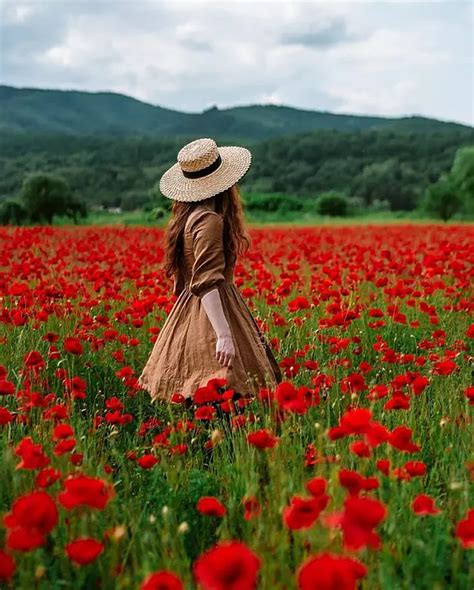 عکس دختر از پشت سر با کلاه برای پروفایل ️ جدید و خاص