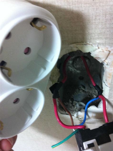 전기배선 도와줌세영짱공유닷컴 자유·수다