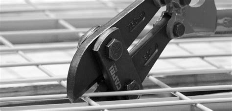 How To Use Bolt Cutters Safely