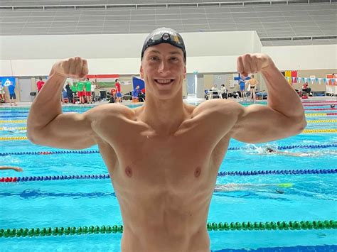 Hairless Man Pits On Tumblr Heiko Gigler Source Kleinezeitung At Olympia At