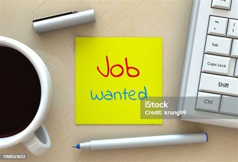 구직 구함 노트 용지에 메시지 테이블에 컴퓨터와 커피 3d 렌더링 3차원 형태에 대한 스톡 사진 및 기타 이미지 3차원 형태 개념 개념과 주제 Istock