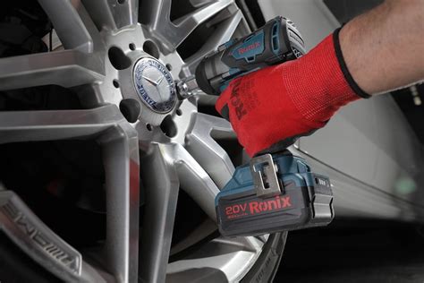 The Best Cordless Impact Wrench From Heavy To Light Duty