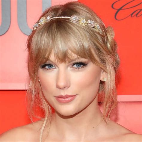 Taylor Swift With Or Without Bangs R Vindictaratecelebs