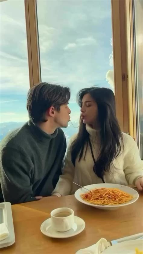 صور قبلات متحركة ساخنة romantic kisses صور بوس جريئة متحركة hot kisses
