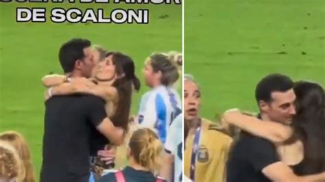 Así Festejó Scaloni El Triunfo En La Copa América Besó A Su Esposa
