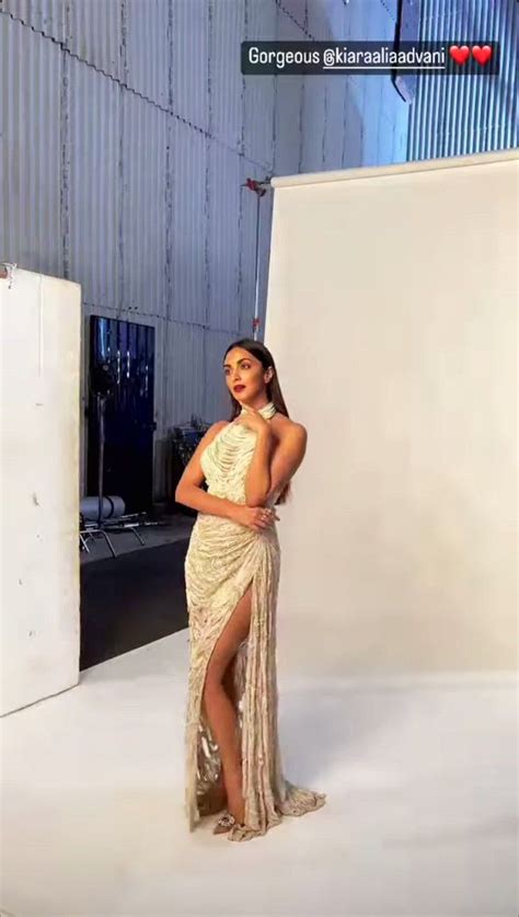 Pin By Vidushi Rathore On Kiara Advani ♥️ Portrait Photography Women