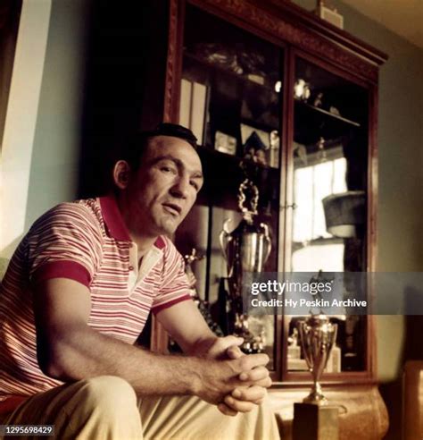 Carmen Basilio Photos And Premium High Res Pictures Getty Images